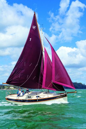 Sail boat rigs: the pros and cons of each popular design - Practical ...