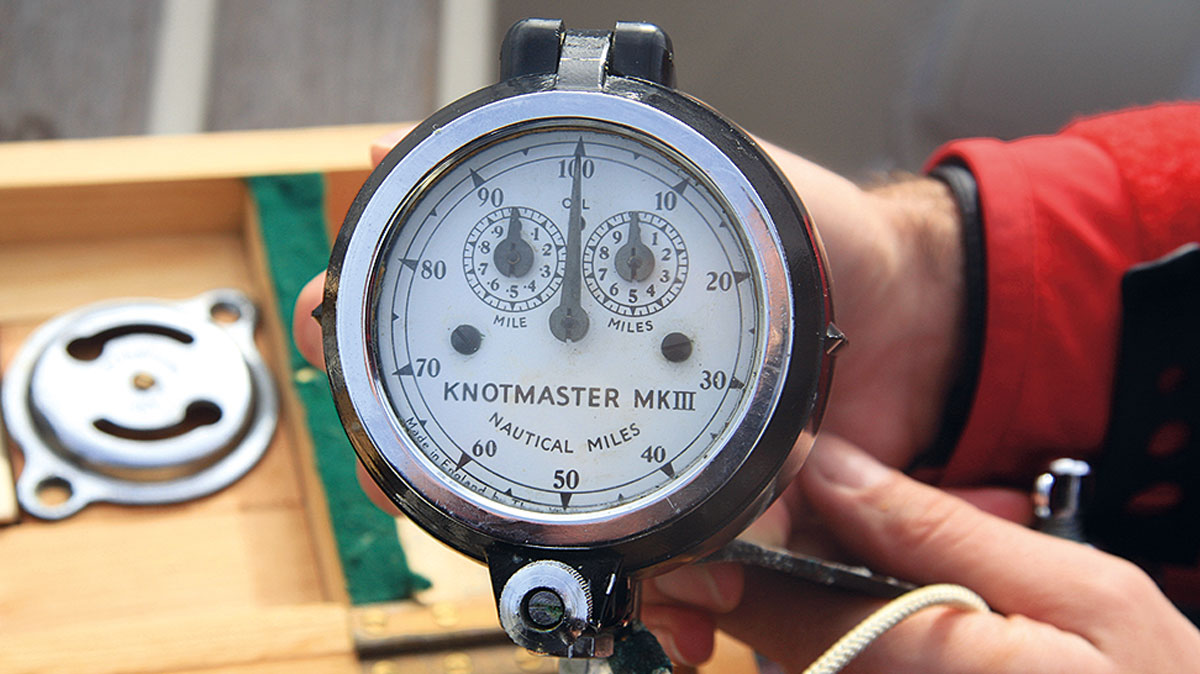 Blind navigation: how to find your way in restricted visibility ...