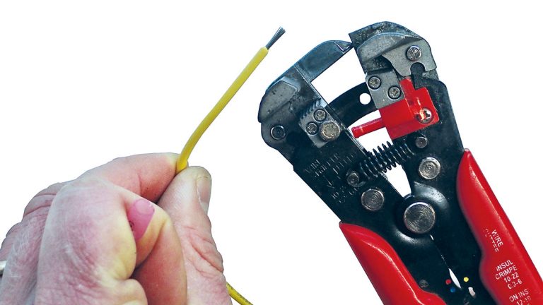 Understanding electrical wiring connections for boats - Practical Boat ...