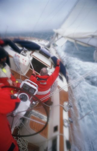 5 tips for sailing in strong winds - Practical Boat Owner