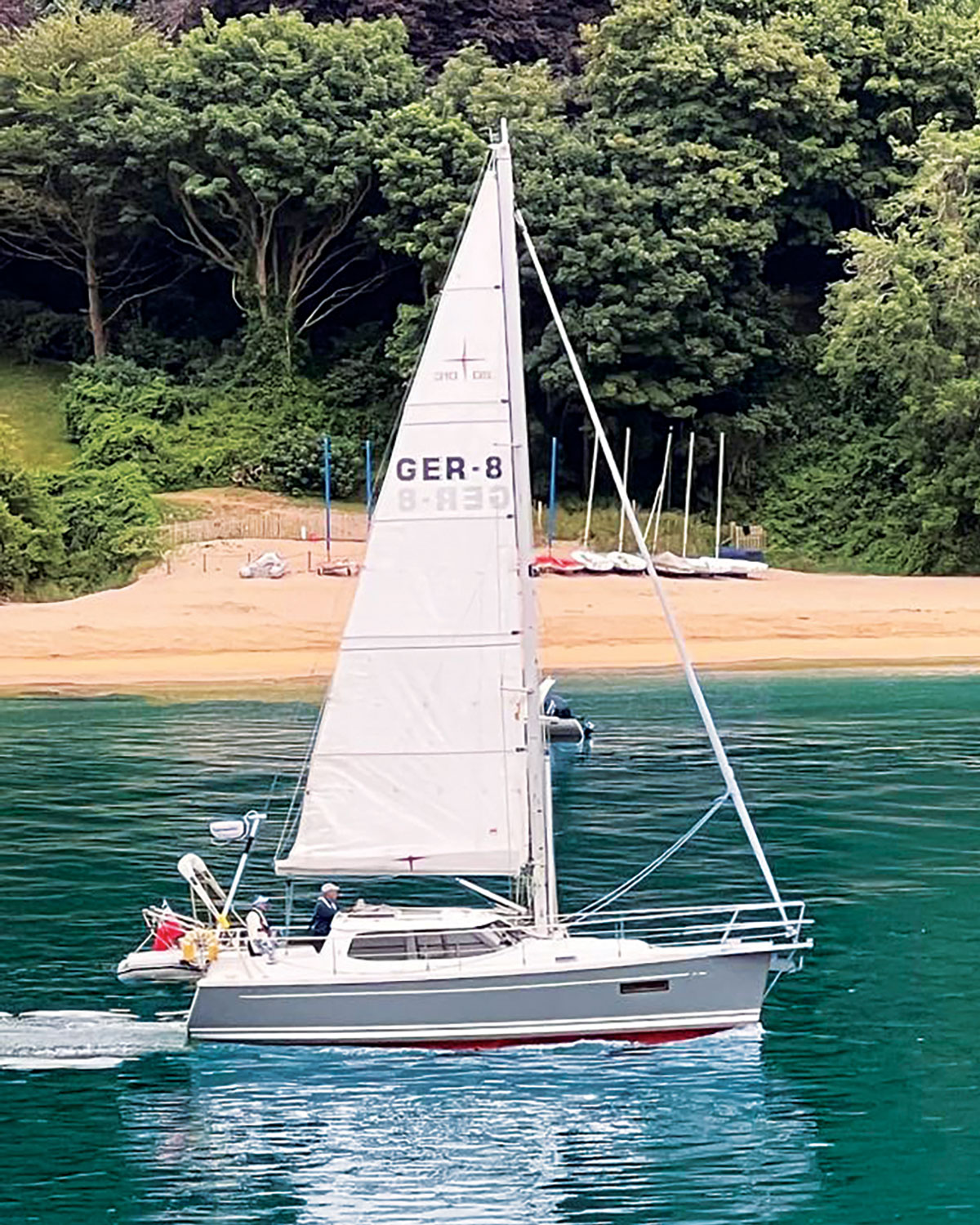 Lessons learned from sailing into Guernsey after engine failure