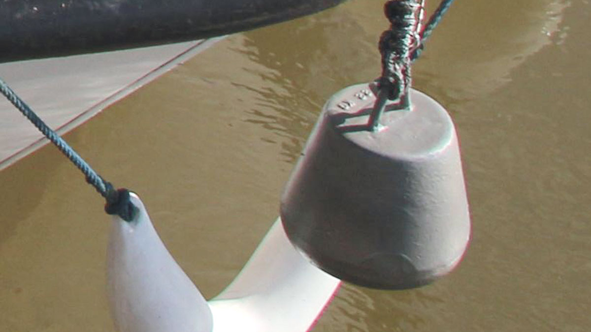 14 tips for single handed anchoring - Practical Boat Owner