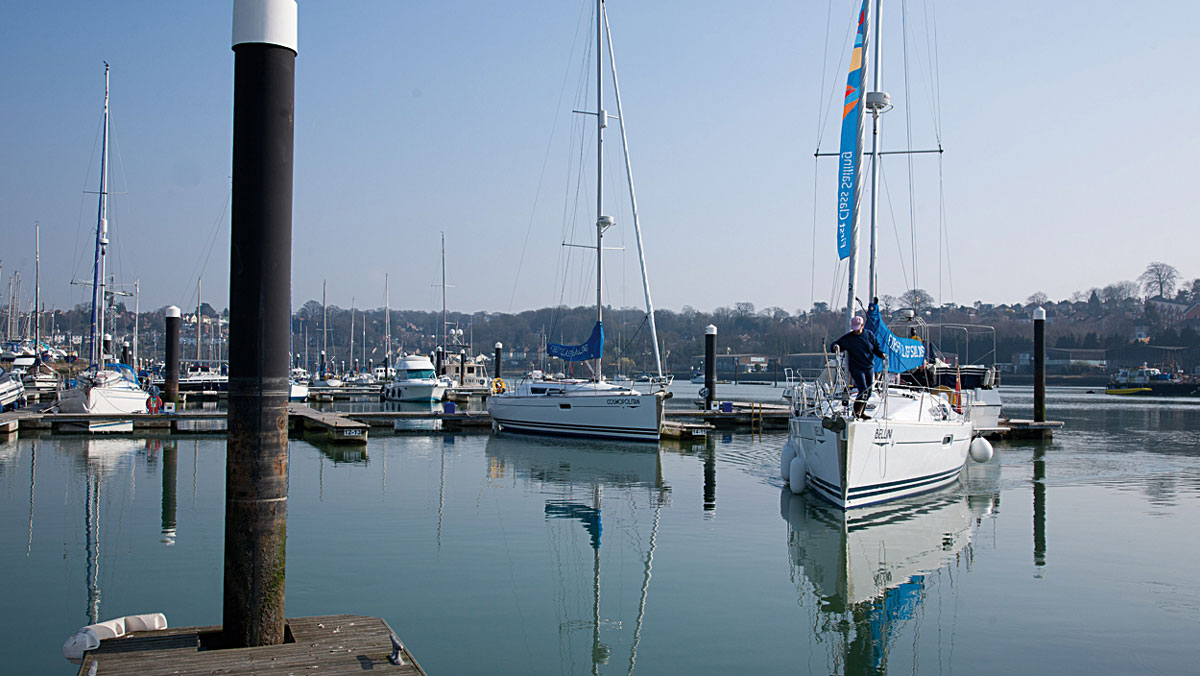 Berthing a vessel: 2 clever ways with warps - Practical Boat Owner