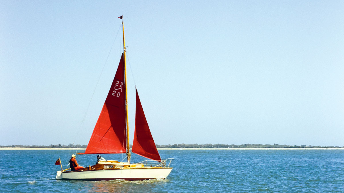 1960s cruising in a Shearwater boat - Practical Boat Owner