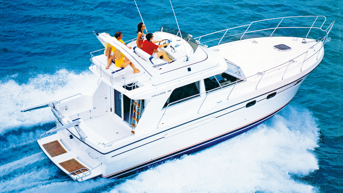 Coastal cruising: best sail & power boats under 40ft - Practical Boat Owner