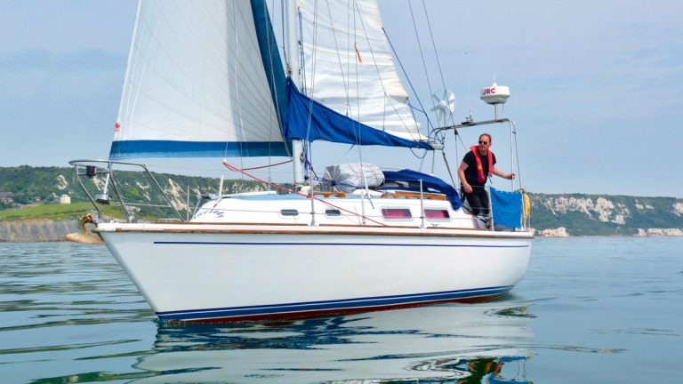 Solo sailing tips - anchoring and berthing - Practical Boat Owner