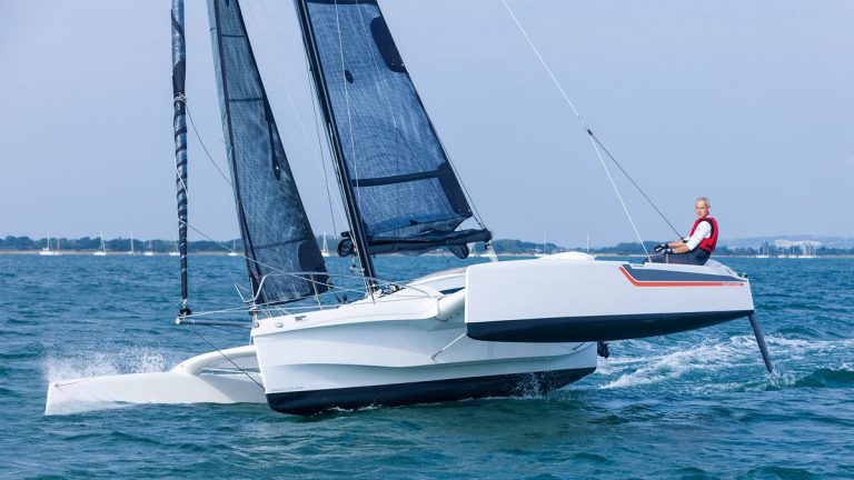 Dragonfly 25: the versatile trailable trimaran - Practical Boat Owner