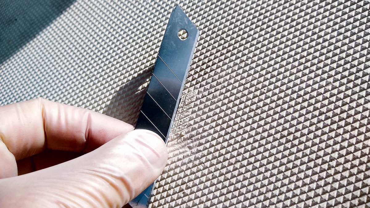 Cracked gelcoat repair: step by step - Practical Boat Owner