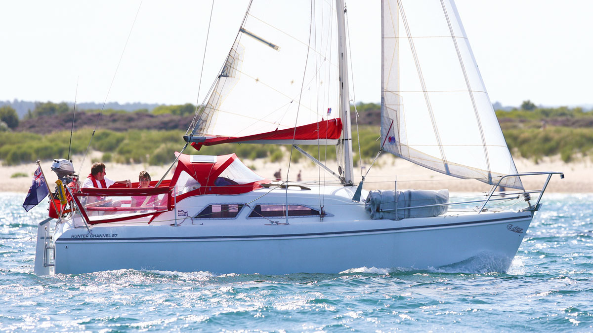 English Channel boats: the best power and sail vessels under 40ft ...