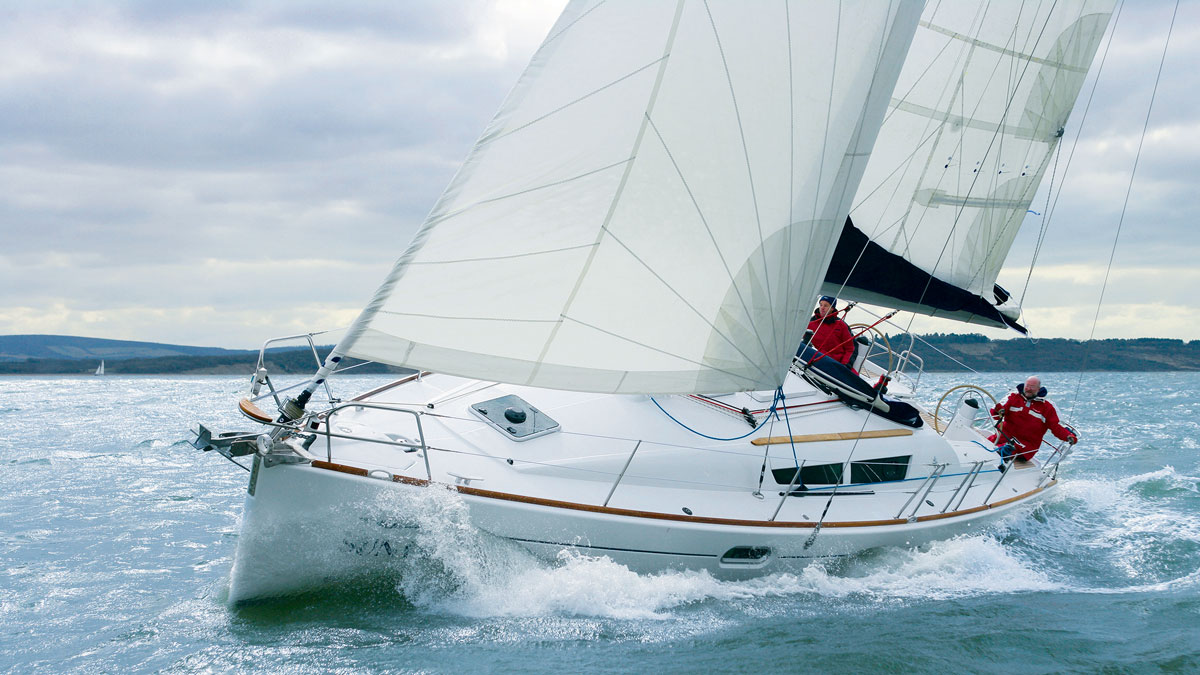 English Channel boats: the best power and sail vessels under 40ft ...