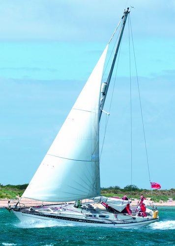 English Channel boats: the best power and sail vessels under 40ft ...