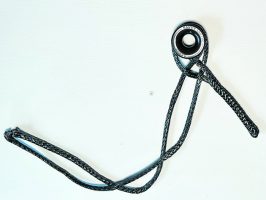 How to make a low friction ring with soft shackle - Practical Boat Owner