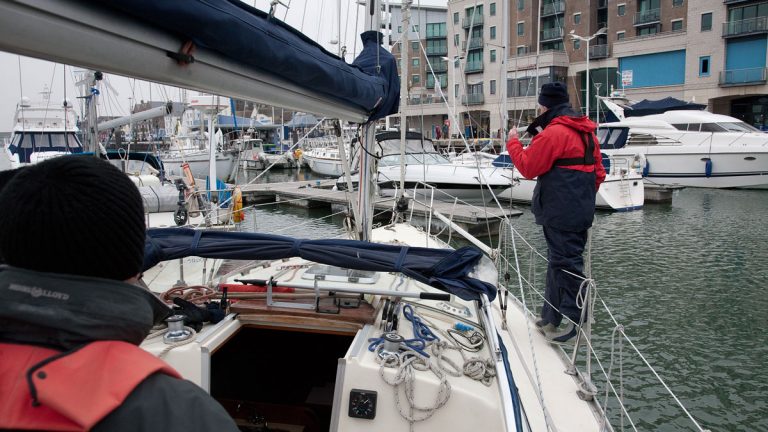 Berthing a boat using wind and tide - Practical Boat Owner