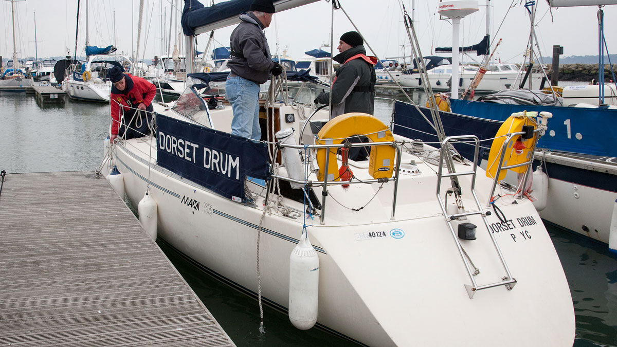 Berthing a boat using wind and tide - Practical Boat Owner