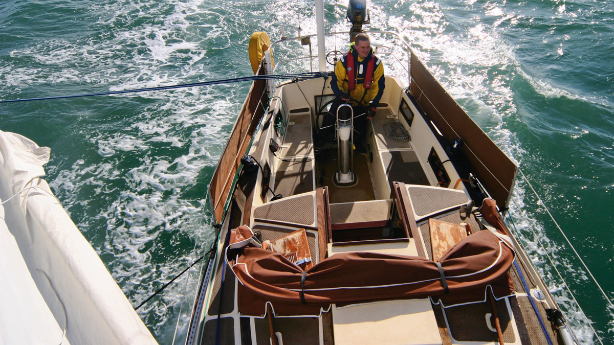 Elizabethan 31: the solid offshore cruiser - Practical Boat Owner