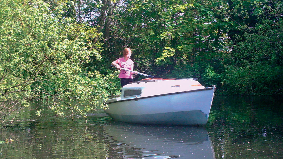 The Voyager: a midget gem - Practical Boat Owner