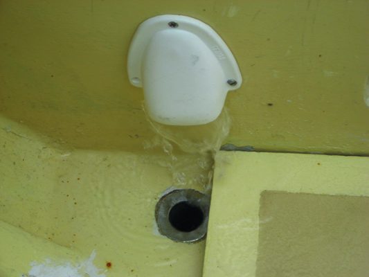 22 practical tips for a single handed sailor to make your boat easier ...