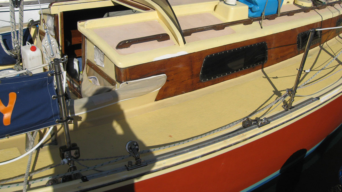 22 practical tips for a single handed sailor to make your boat easier ...