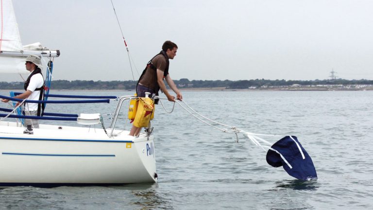 Sailing without an engine: tips to get home when it fails - Practical ...