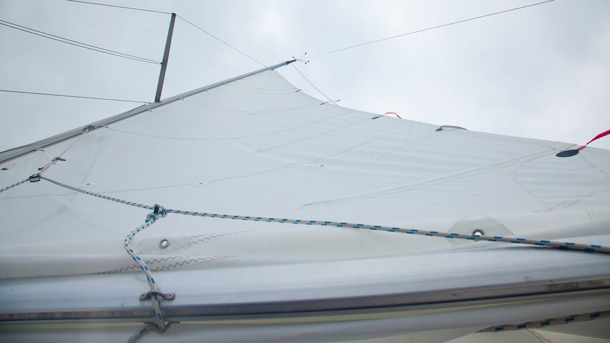 Sailing to windward: how to tweak your sails to improve performance ...