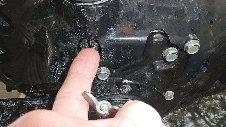 Rebuilding an outboard motor gearbox: step-by-step - Practical Boat Owner
