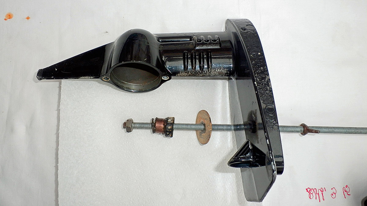 Rebuilding an outboard motor gearbox: step-by-step - Practical Boat Owner