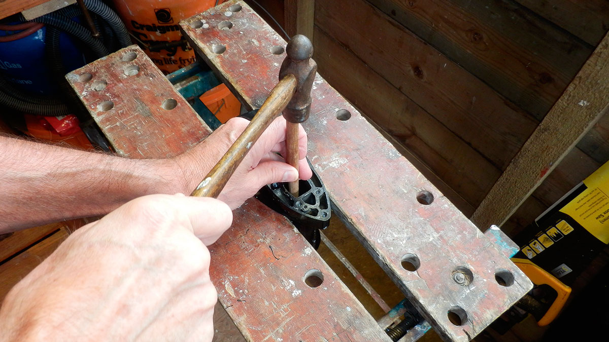 Rebuilding an outboard motor gearbox: step-by-step - Practical Boat Owner