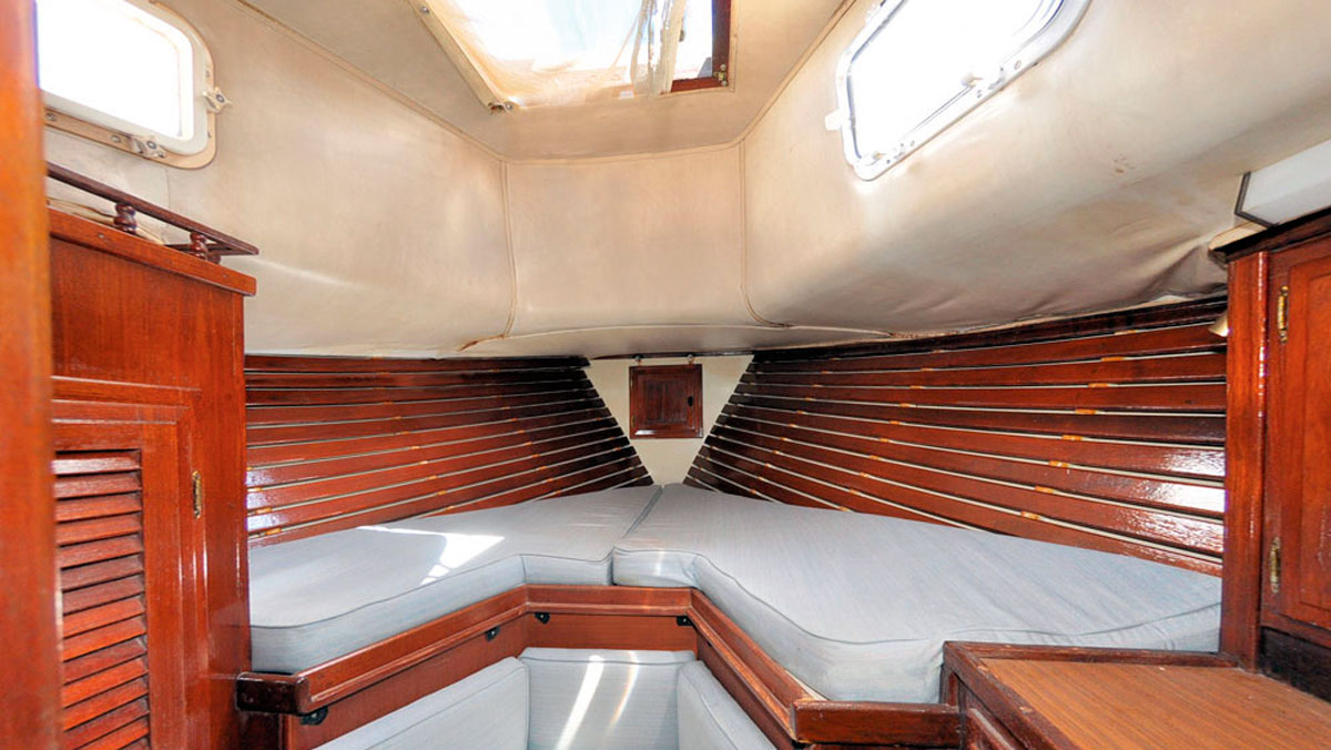 How to replace boat headlining with PVC planking - Practical Boat Owner