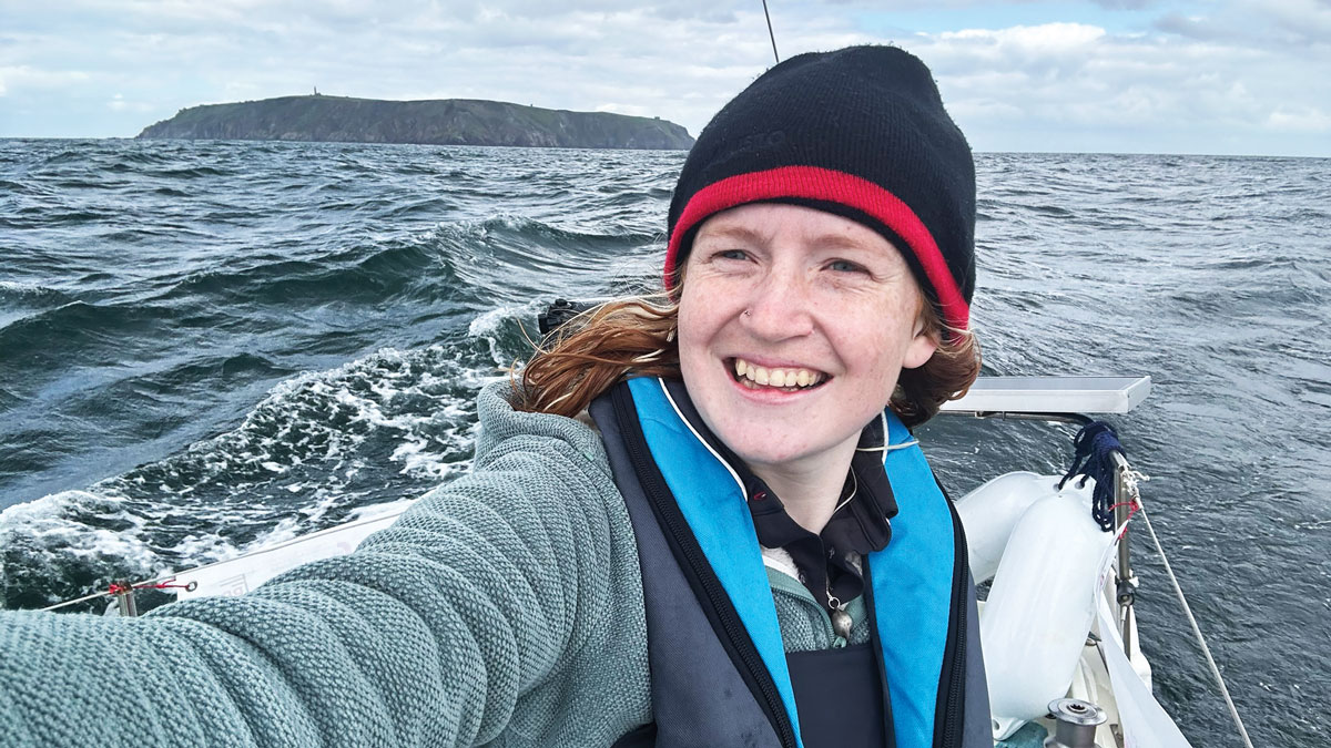 What I learned during a boat knockdown while sailing alone - Practical ...