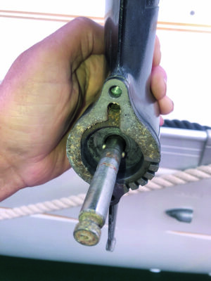 How to service an outboard engine: step by step - Practical Boat Owner
