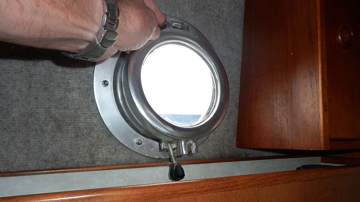 How to fit new rubber port light seals - Practical Boat Owner