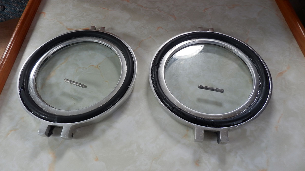 How to fit new rubber port light seals - Practical Boat Owner