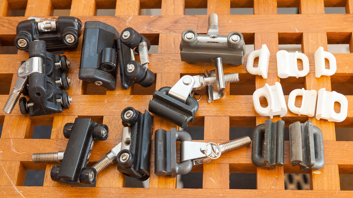 Hoisting and lowering the mainsail: troubleshooting problems ...