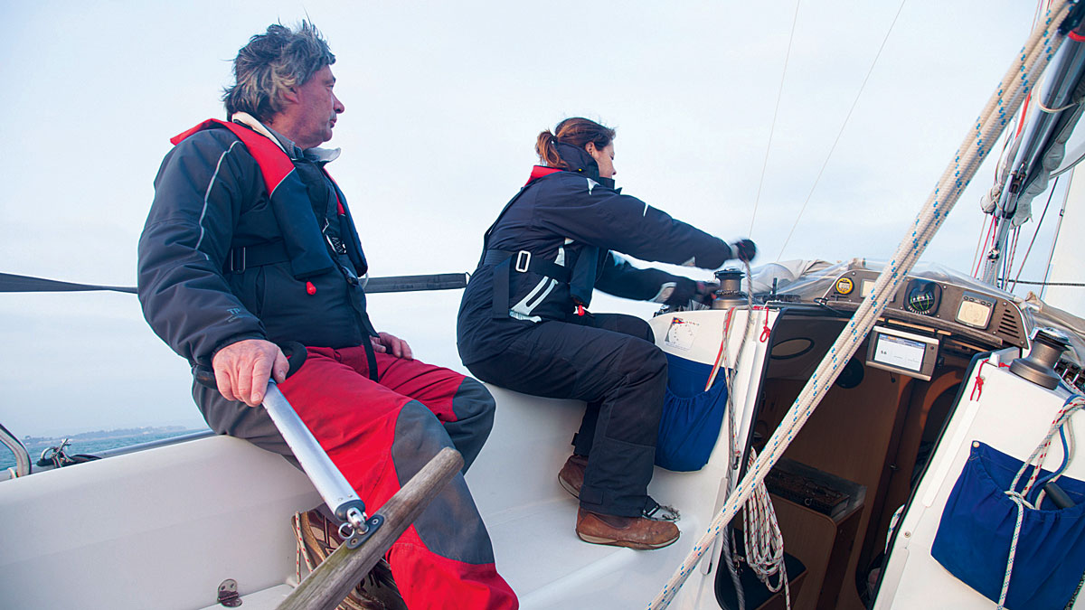 Etap 24i: the boat that will do whatever you want - Practical Boat Owner