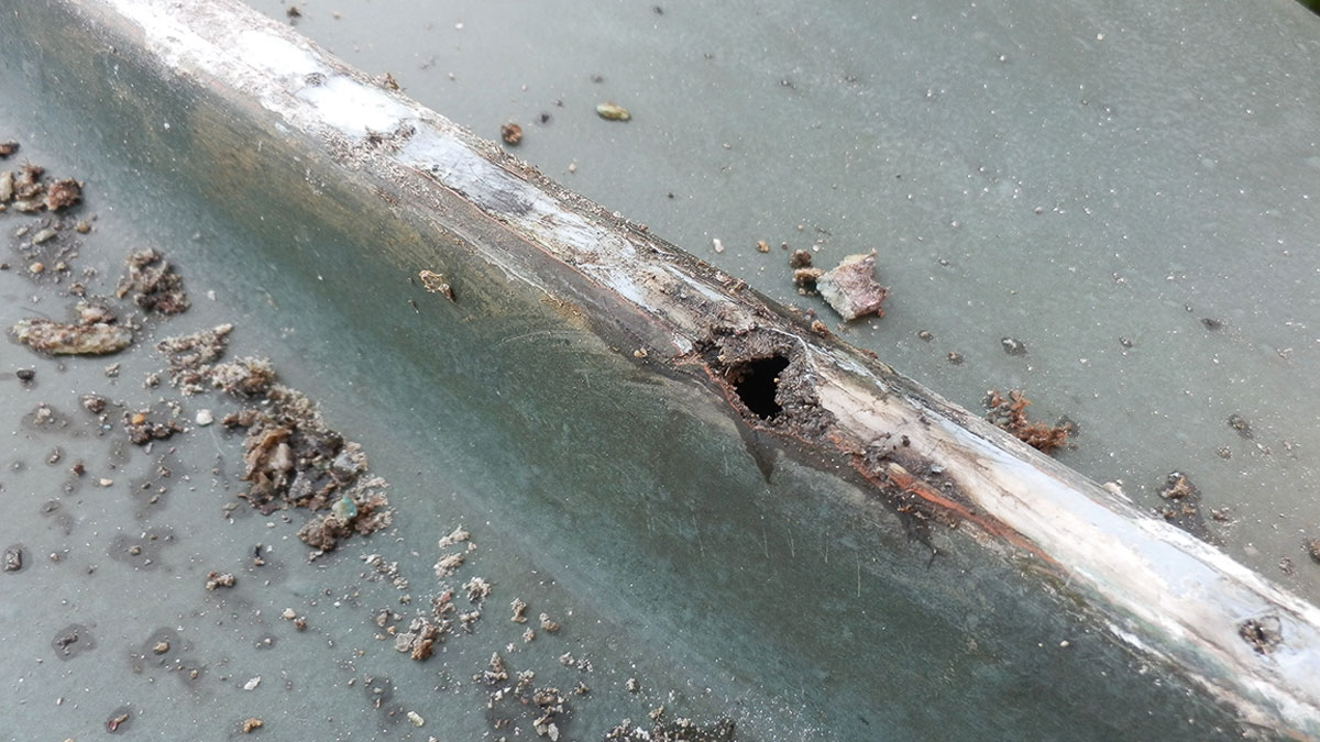 How to repair keel band corrosion on small boats - Practical Boat Owner