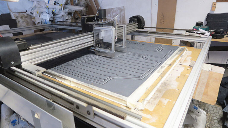 10 low-cost solutions for non-slip decks on boats - Practical Boat Owner