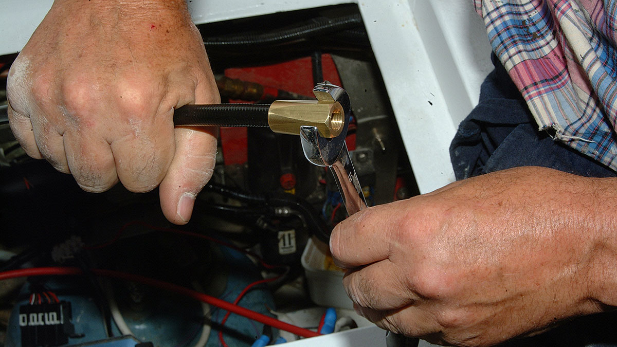 How to fit an autopilot pump - Practical Boat Owner