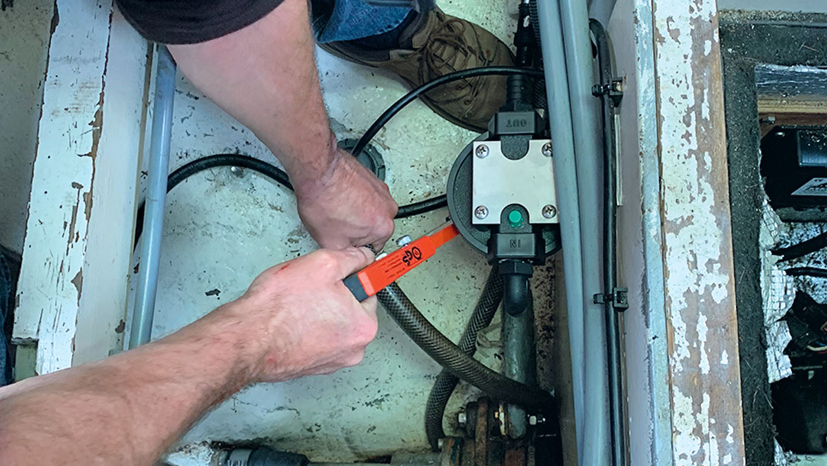 Installing a Wavestream 1 bilge filter - Practical Boat Owner
