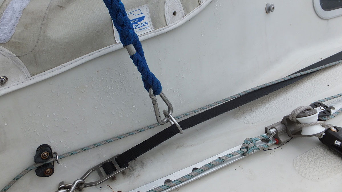 A solo sailor shares his top safety tips - Practical Boat Owner