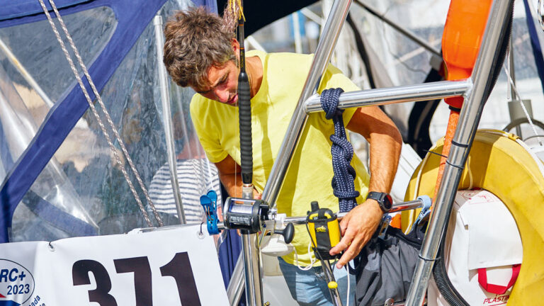 Satellite communication at sea: staying connected from your boat ...