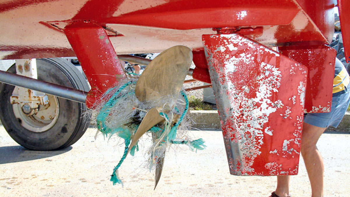 Fouled propeller fix: top tips for solving the problem at sea ...