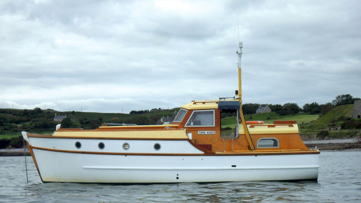 How to make boat feet to keep you level - Practical Boat Owner