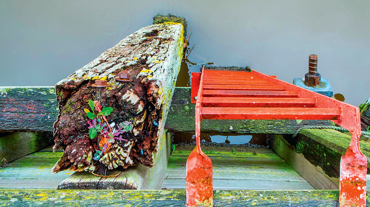 How to sail tidal estuaries safely - Practical Boat Owner
