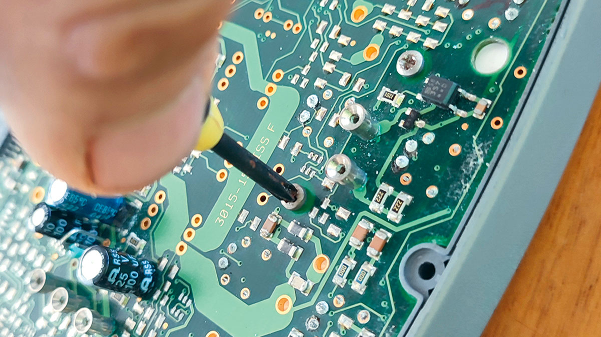 How to replace polarising film on your instrument screen - Practical ...