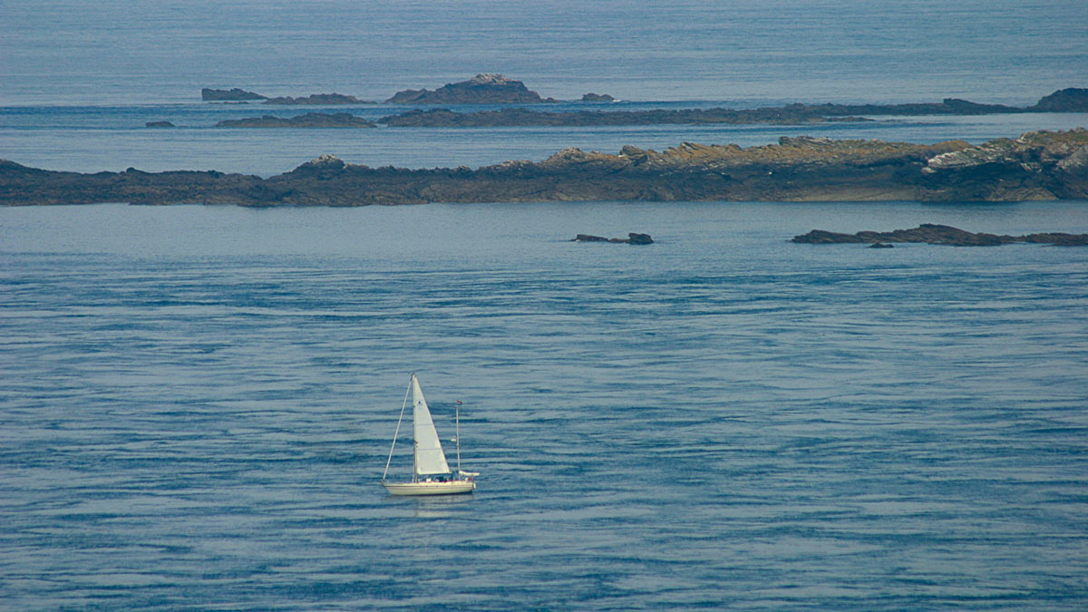 Understanding tidal streams and heights - Practical Boat Owner