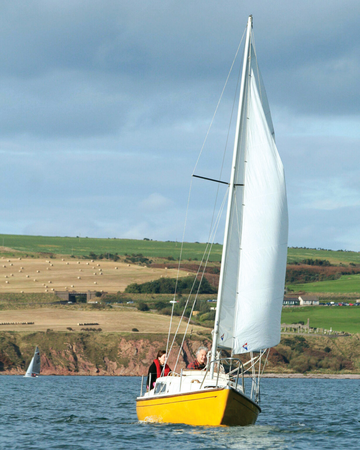 Corribee Mk2 vs Silhouette Mk3: which is the best pocket cruiser ...