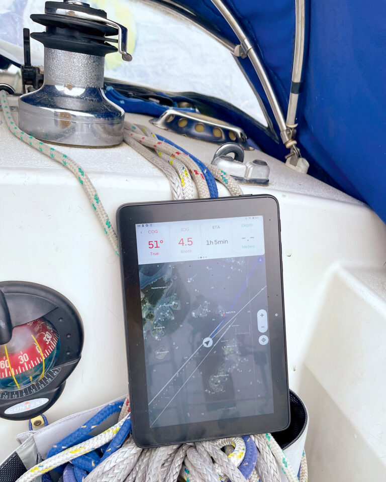 A beginner's guide to the chartplotter - Practical Boat Owner