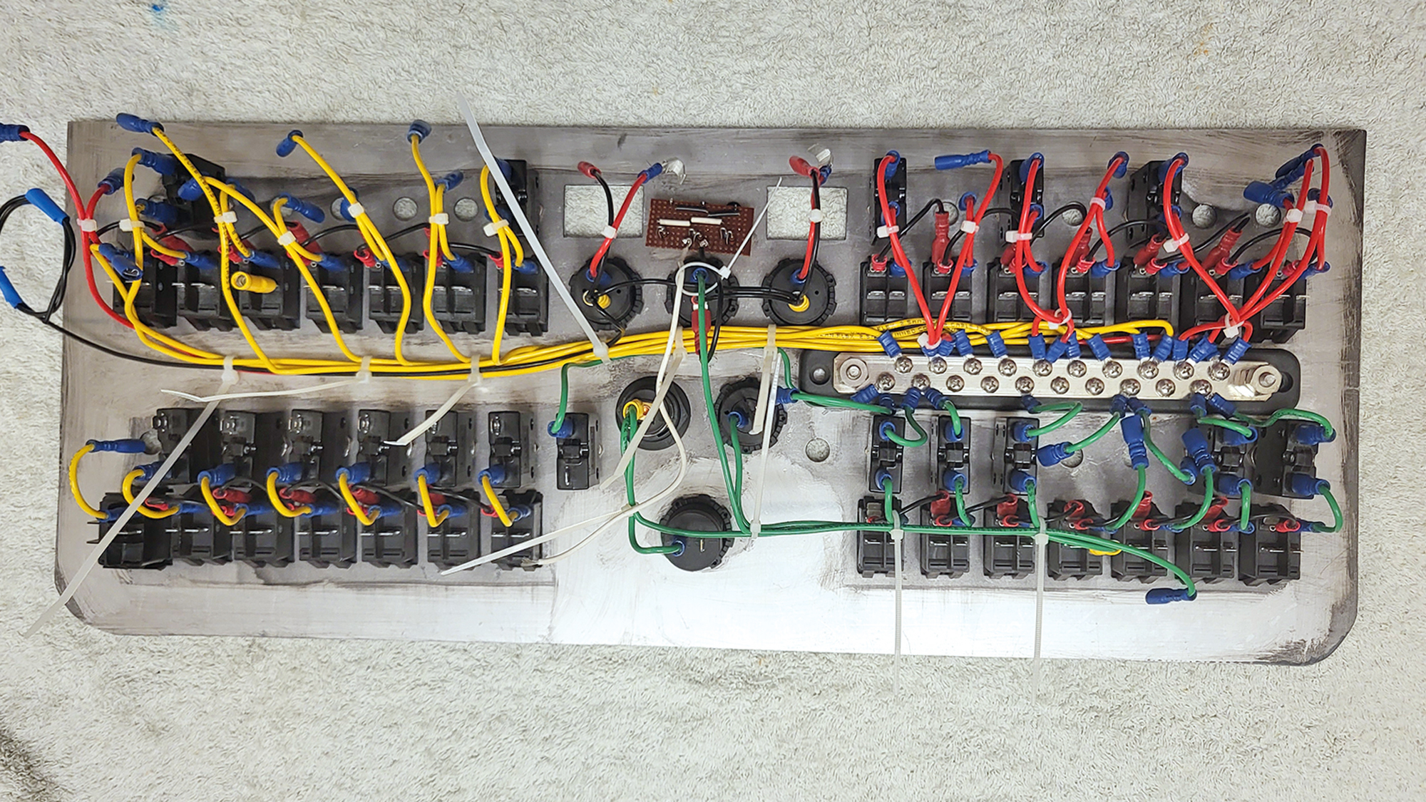 Wiring a marine dashboard panel on your boat - Practical Boat Owner