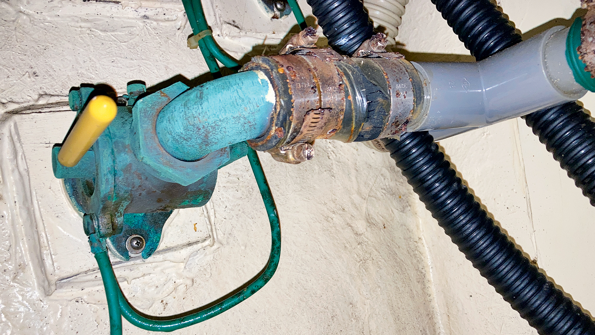 Skin fittings and seacocks explained - Practical Boat Owner