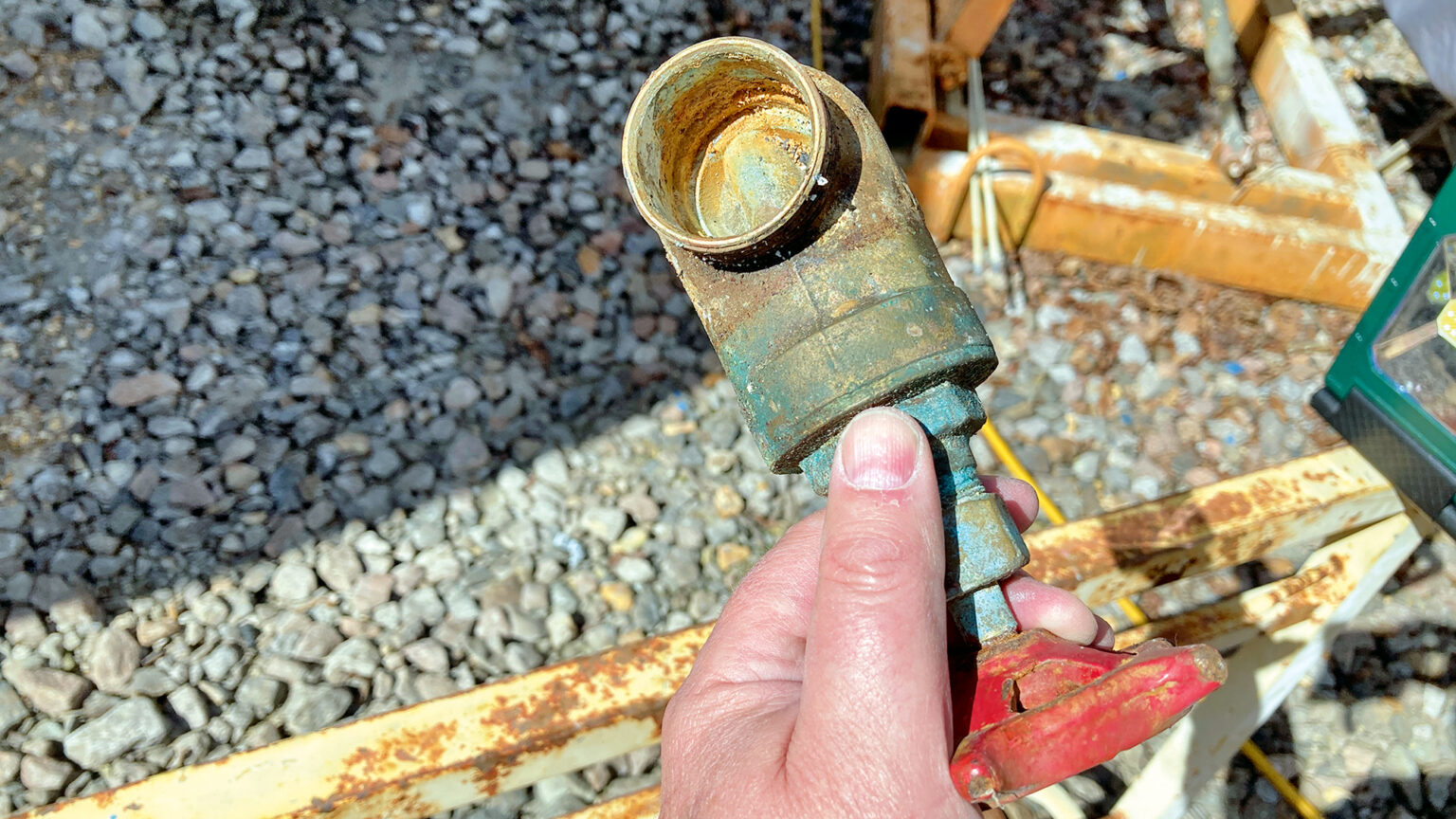 Skin fittings and seacocks explained - Practical Boat Owner